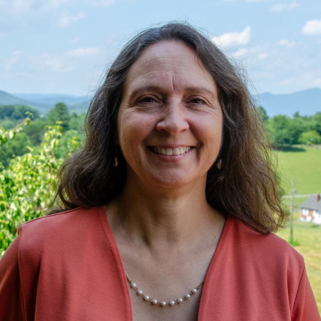 Leadership Academy - Smith Mountain Lake Regional Chamber of Commerce